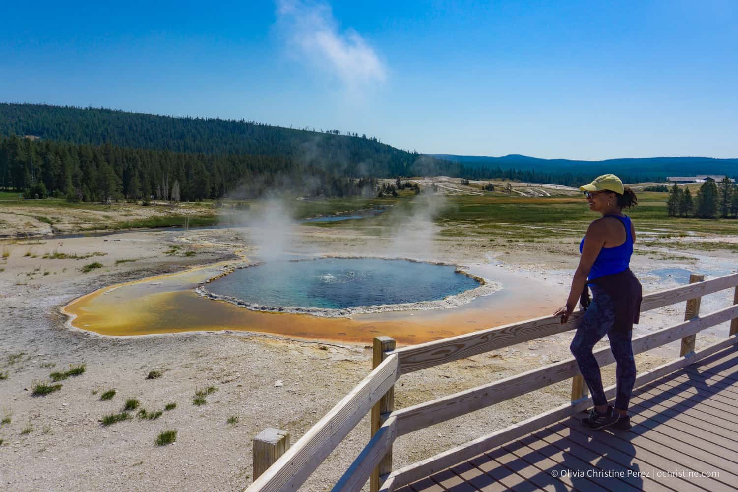 3 Day Yellowstone Itinerary for an Epic National Park Adventure - Roam ...